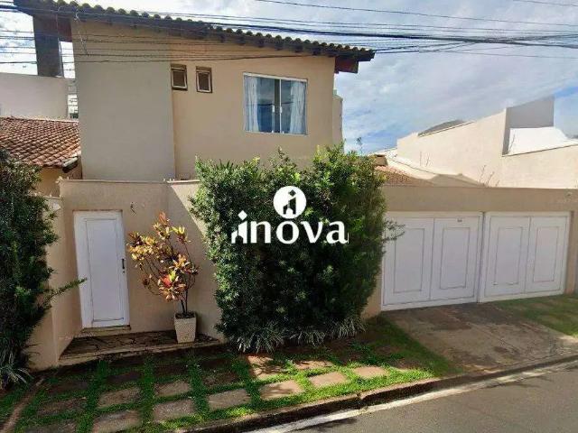 Casa / Sobrado para Venda em Uberaba/MG Cidade Jardim 4 Quartos
