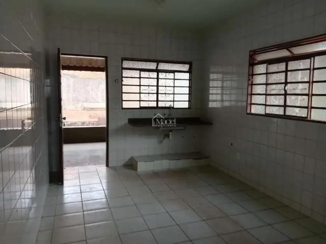 Casa / Sobrado para Venda em Uberaba/MG Cidade Jardim 2 Quartos