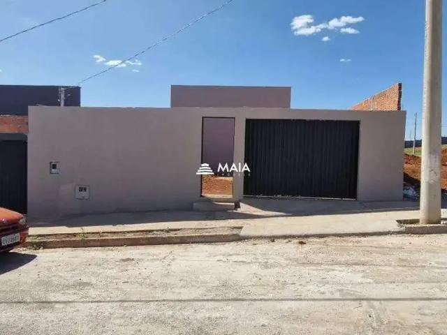 Casa / Sobrado para Venda em Uberaba/MG Amoroso Costa 3 Quartos