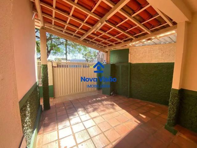 Casa / Sobrado para Venda em Uberaba/MG Abadia 3 Quartos