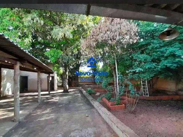 Casa / Sobrado para Venda em Uberaba/MG Abadia 4 Quartos