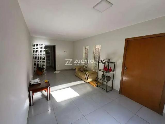 Casa / Sobrado para Venda em Uberaba/MG Boa Vista 3 Quartos