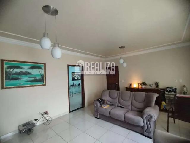 Casa / Sobrado para Venda em Uberaba/MG Boa Vista 3 Quartos