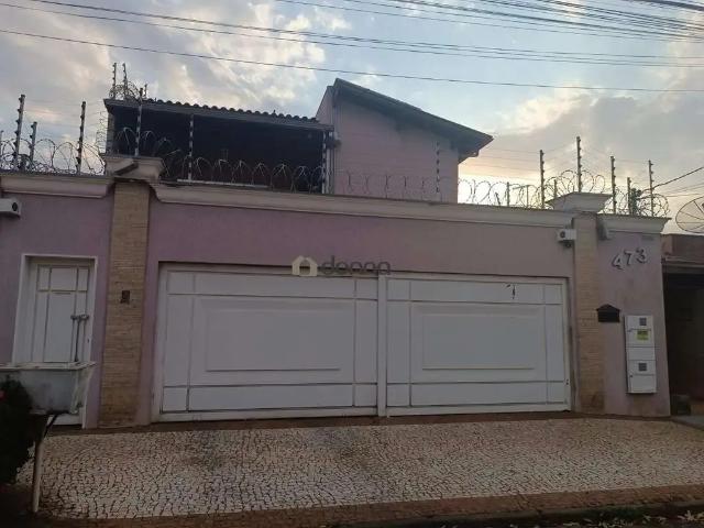 Casa / Sobrado para Venda em Uberaba/MG Beija Flor II 4 Quartos
