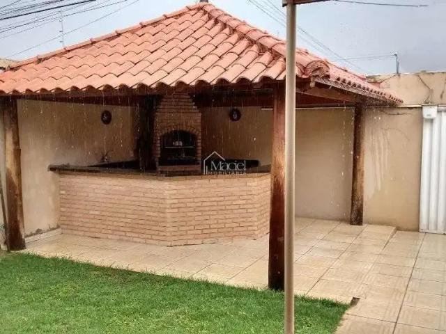 Casa / Sobrado para Venda em Uberaba/MG Beija Flor II 3 Quartos