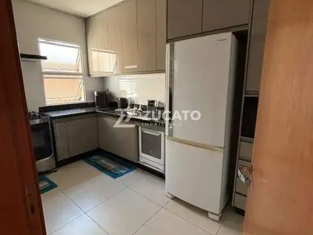 Casa / Sobrado para Venda em Uberaba/MG Beija Flor II 3 Quartos