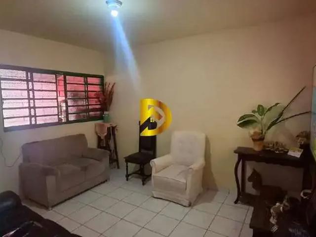 Casa / Sobrado para Venda em Uberaba/MG Beija Flor II 3 Quartos