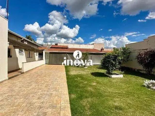 Casa / Sobrado para Venda em Uberaba/MG Grande Horizonte 7 Quartos