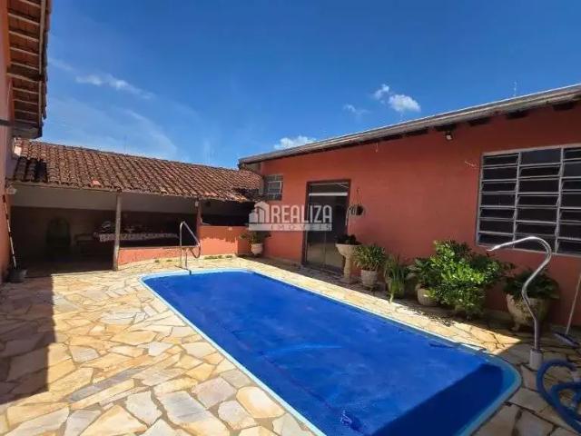 Casa / Sobrado para Venda em Uberaba/MG Grande Horizonte 3 Quartos