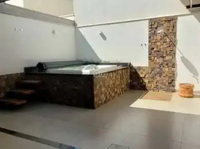 Casa / Sobrado para Venda em Uberaba/MG Estância dos Ipês 3 Quartos