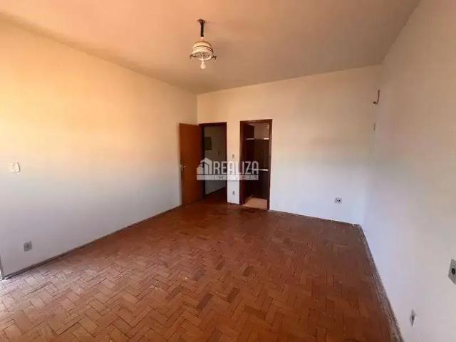 Casa / Sobrado para Venda em Uberaba/MG Estados Unidos 3 Quartos