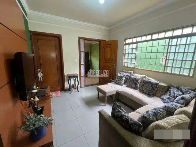 Casa / Sobrado para Venda em Uberaba/MG Estados Unidos 3 Quartos