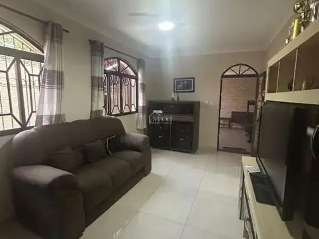 Casa / Sobrado para Venda em Uberaba/MG Estados Unidos 3 Quartos
