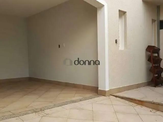 Casa / Sobrado para Venda em Uberaba/MG Fabrício 3 Quartos