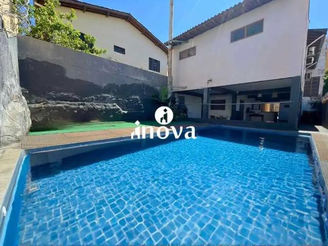 Casa / Sobrado para Venda em Uberaba/MG Irmãos Soares 4 Quartos