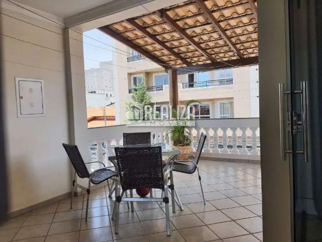 Casa / Sobrado para Venda em Uberaba/MG Irmãos Soares 3 Quartos