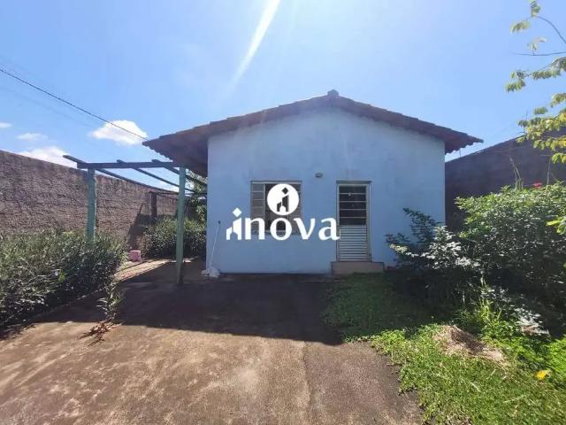 Casa / Sobrado para Venda em Uberaba/MG Jardim Marajó 2 Quartos