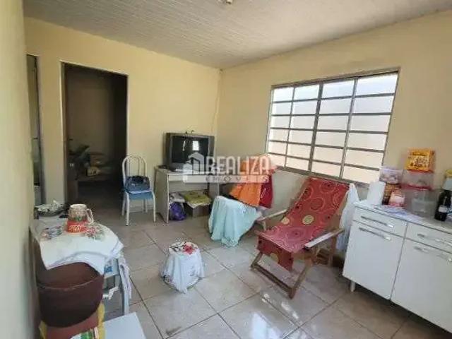 Casa / Sobrado para Venda em Uberaba/MG Jardim Marajó 2 Quartos