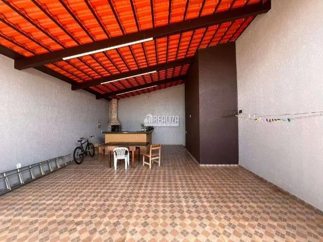 Casa / Sobrado para Venda em Uberaba/MG Jardim Marajó 3 Quartos