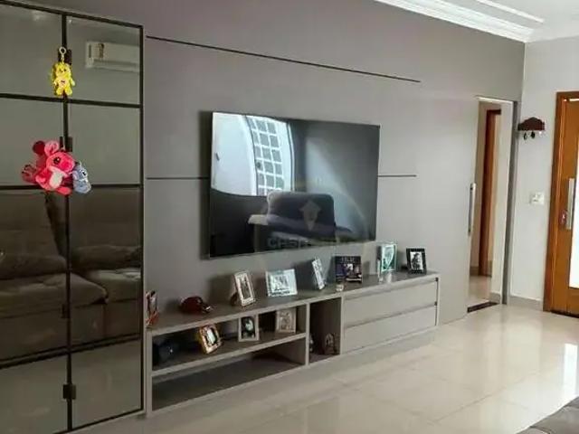 Casa / Sobrado para Venda em Uberaba/MG Jardim Nenê Gomes 3 Quartos