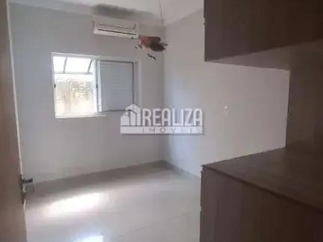 Casa / Sobrado para Venda em Uberaba/MG Jardim Nenê Gomes 2 Quartos