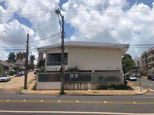 Casa / Sobrado para Venda em Uberaba/MG Jardim Alexandre Campos 4 Quartos