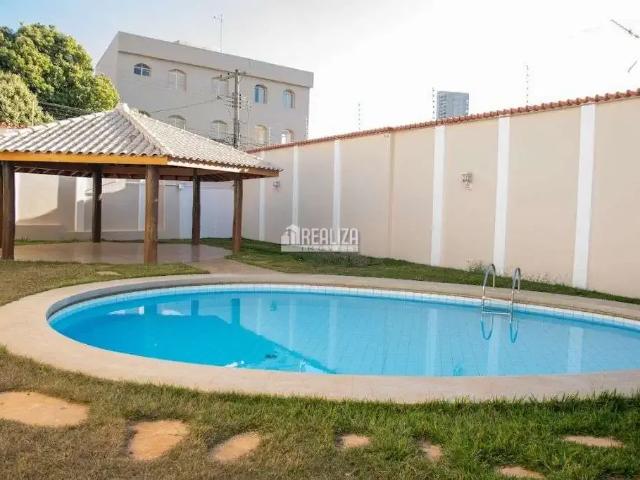 Casa / Sobrado para Venda em Uberaba/MG Jardim Alexandre Campos 4 Quartos