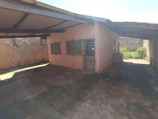 Casa / Sobrado para Venda em Uberaba/MG Jardim Copacabana 2 Quartos