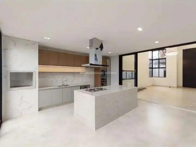 Casa / Sobrado para Venda em Uberaba/MG Jardim do Lago 3 Quartos