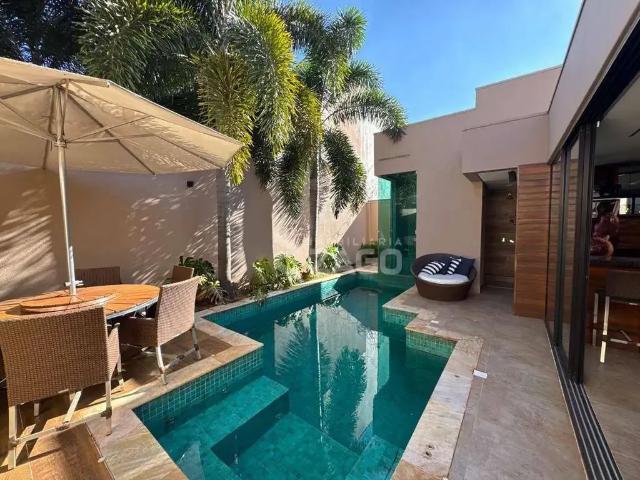 Casa / Sobrado para Venda em Uberaba/MG Jardim do Lago 3 Quartos
