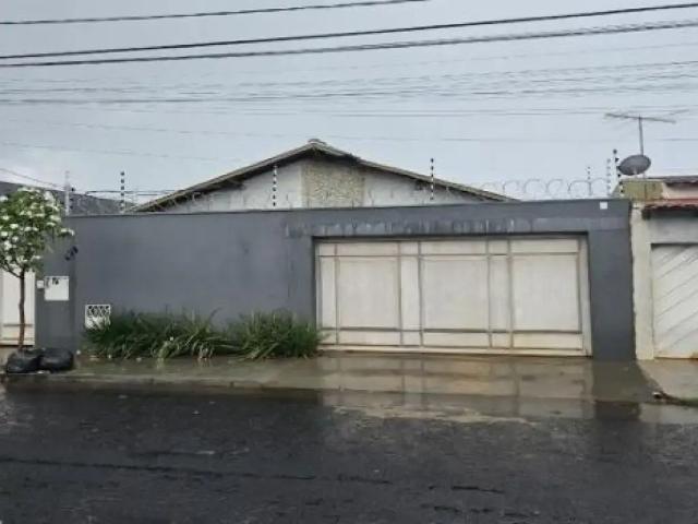 Casa / Sobrado para Venda em Uberaba/MG Jardim Elza Amuí II