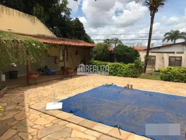 Casa / Sobrado para Venda em Uberaba/MG Jardim São Bento 4 Quartos