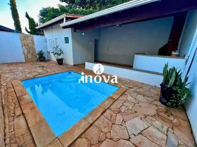Casa / Sobrado para Venda em Uberaba/MG Jardim São Bento 5 Quartos