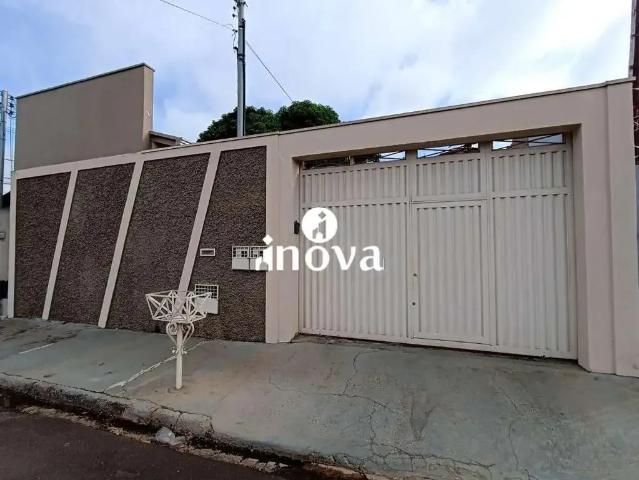 Casa / Sobrado para Venda em Uberaba/MG Jardim São Bento 2 Quartos