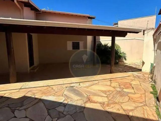 Casa / Sobrado para Venda em Uberaba/MG Jardim São Bento 3 Quartos