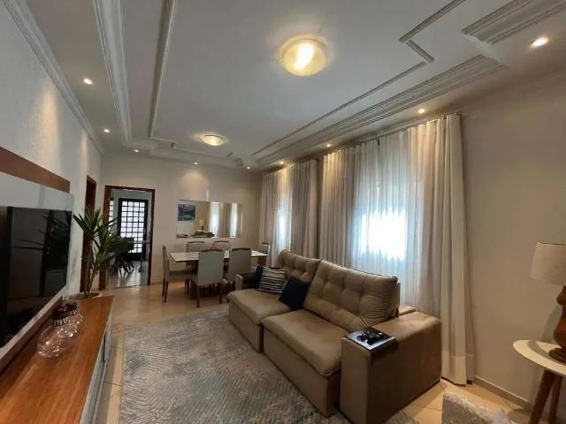 Casa / Sobrado para Venda em Uberaba/MG Oneida Mendes 3 Quartos