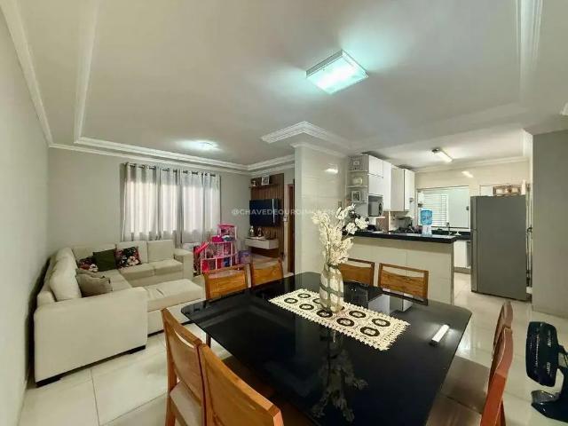 Casa / Sobrado para Venda em Uberaba/MG Oneida Mendes 3 Quartos