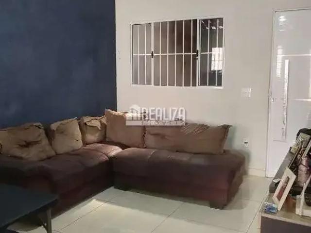 Casa / Sobrado para Venda em Uberaba/MG Olinda 2 Quartos