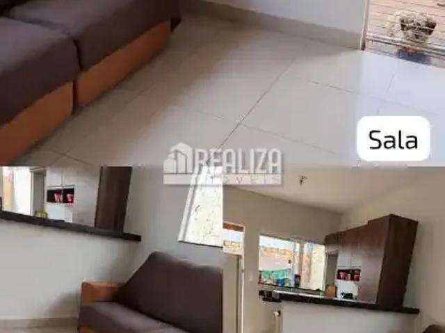 Casa / Sobrado para Venda em Uberaba/MG Olinda 2 Quartos