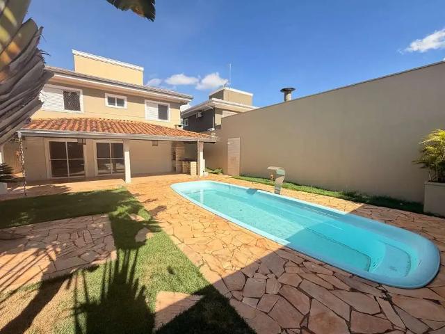 Casa / Sobrado para Venda em Uberaba/MG Olinda 3 Quartos
