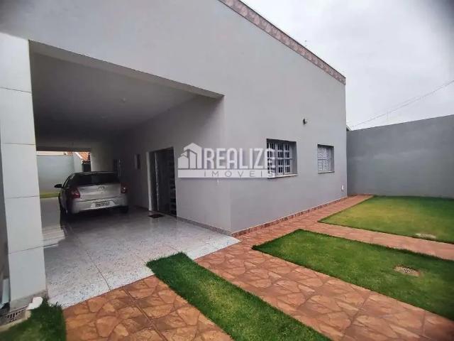 Casa / Sobrado para Venda em Uberaba/MG Olinda 3 Quartos