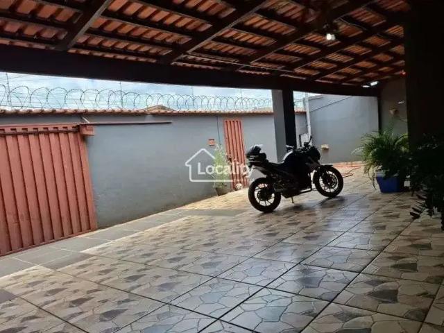 Casa / Sobrado para Venda em Uberaba/MG Olinda 4 Quartos