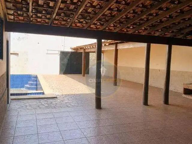 Casa / Sobrado para Venda em Uberaba/MG Lourdes 4 Quartos