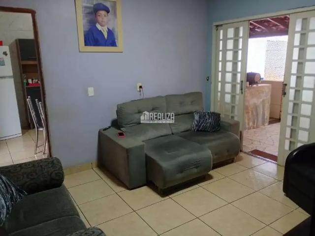 Casa / Sobrado para Venda em Uberaba/MG Lourdes 2 Quartos