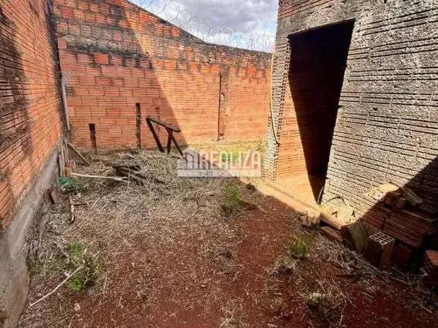 Casa / Sobrado para Venda em Uberaba/MG Lourdes 3 Quartos