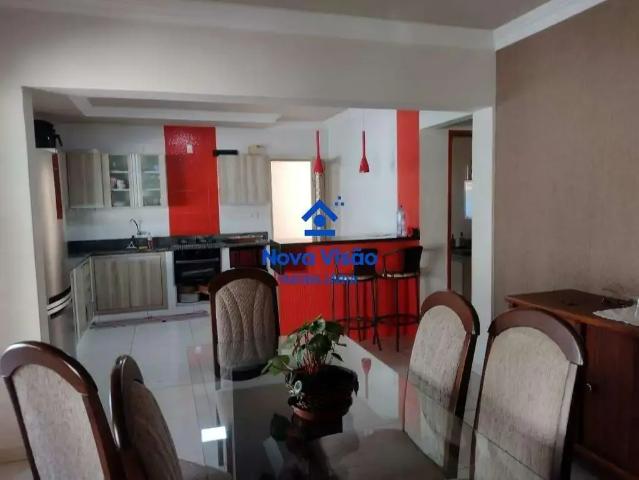 Casa / Sobrado para Venda em Uberaba/MG Lourdes 3 Quartos