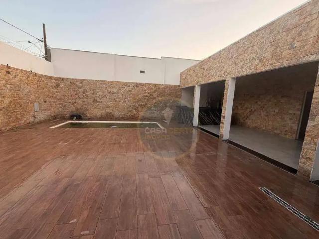 Casa / Sobrado para Venda em Uberaba/MG Lourdes 3 Quartos