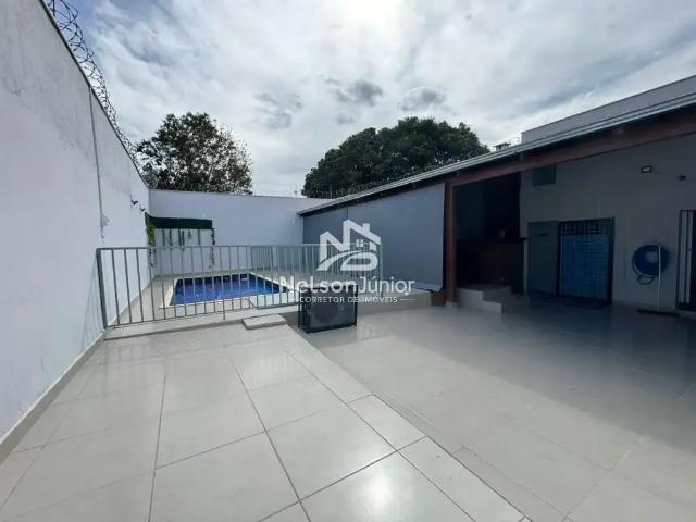 Casa / Sobrado para Venda em Uberaba/MG Lourdes 3 Quartos