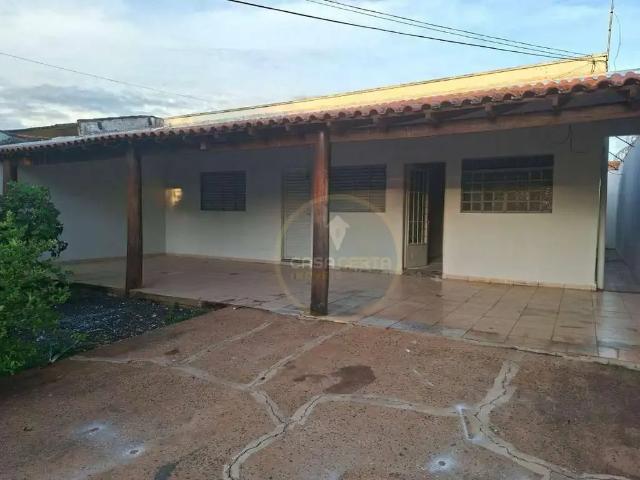 Casa / Sobrado para Venda em Uberaba/MG Leblon 3 Quartos