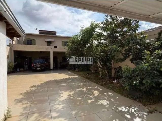 Casa / Sobrado para Venda em Uberaba/MG Manhattan 2 Quartos